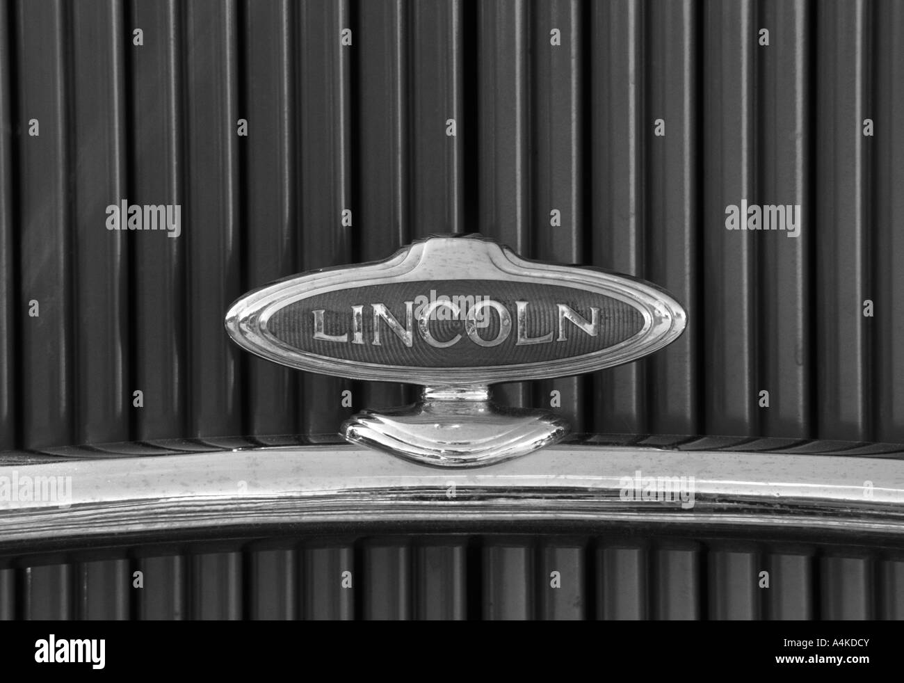 Lincoln Automobile Badge High Resolution Stock Photography and Images ...