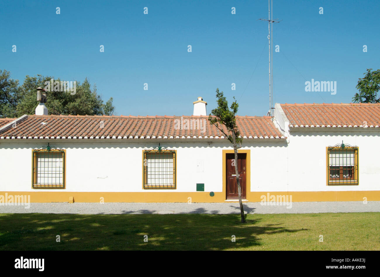 traditional houses in Alentejo, Portugal Stock Photo - Alamy