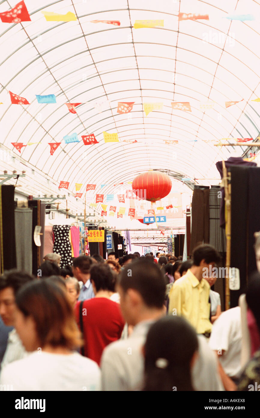 China, Shanghai, cloth market Stock Photo - Alamy