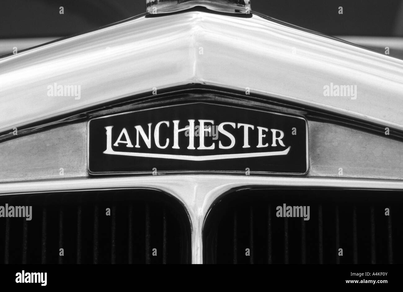 Old lanchester car hi-res stock photography and images - Alamy
