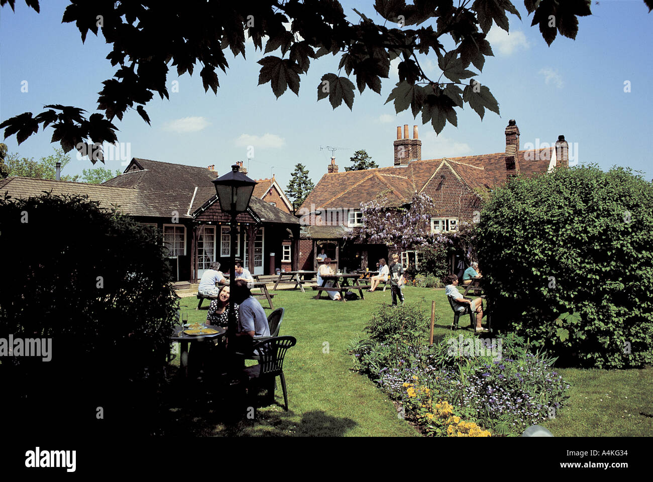 The Kings Head at Little Marlow Stock Photo - Alamy
