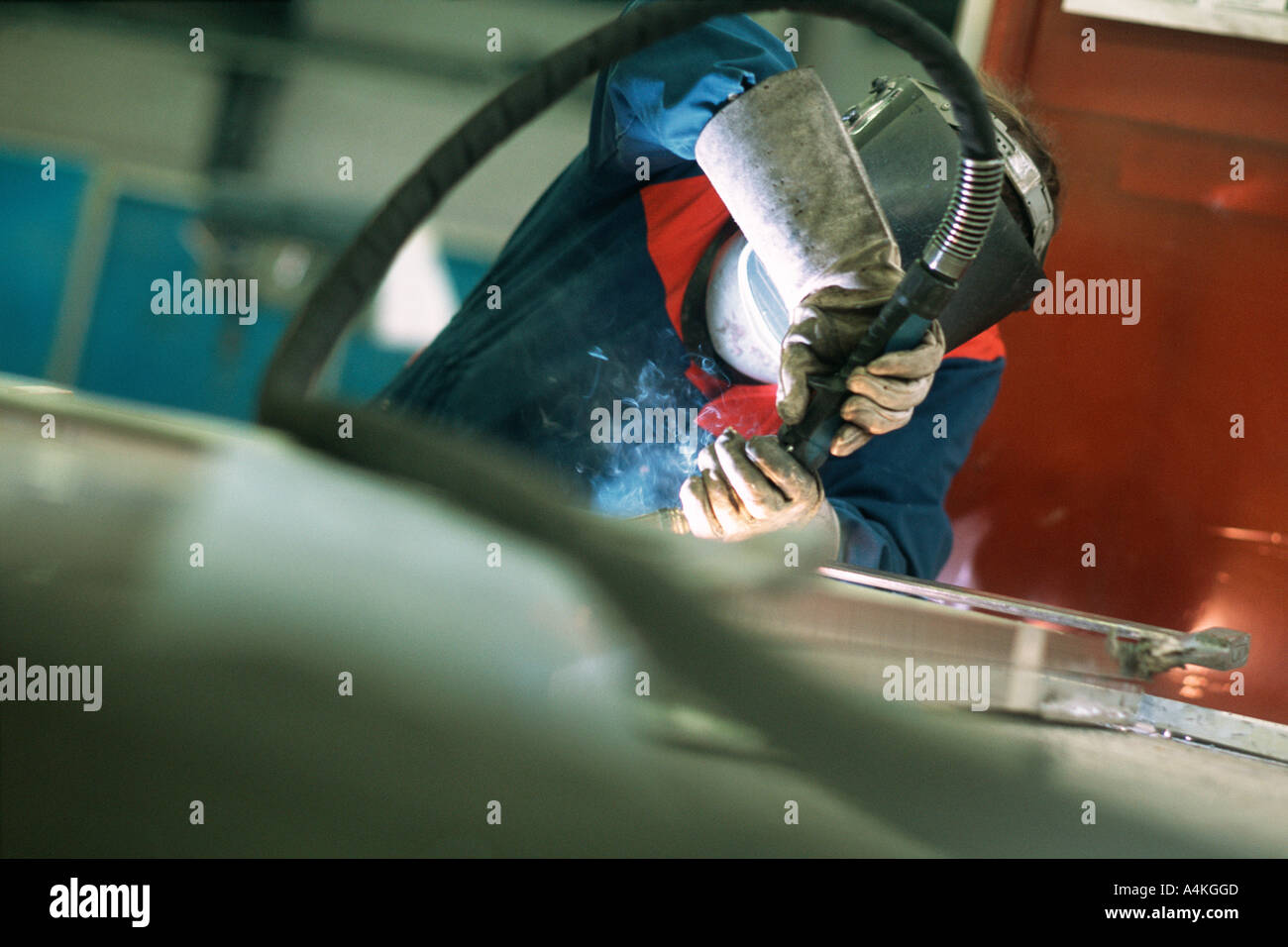 Welder the individual hi-res stock photography and images - Alamy