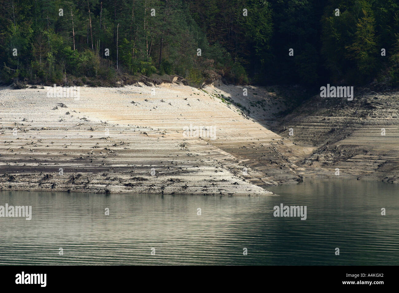 Reservoir low level waters hi-res stock photography and images - Alamy