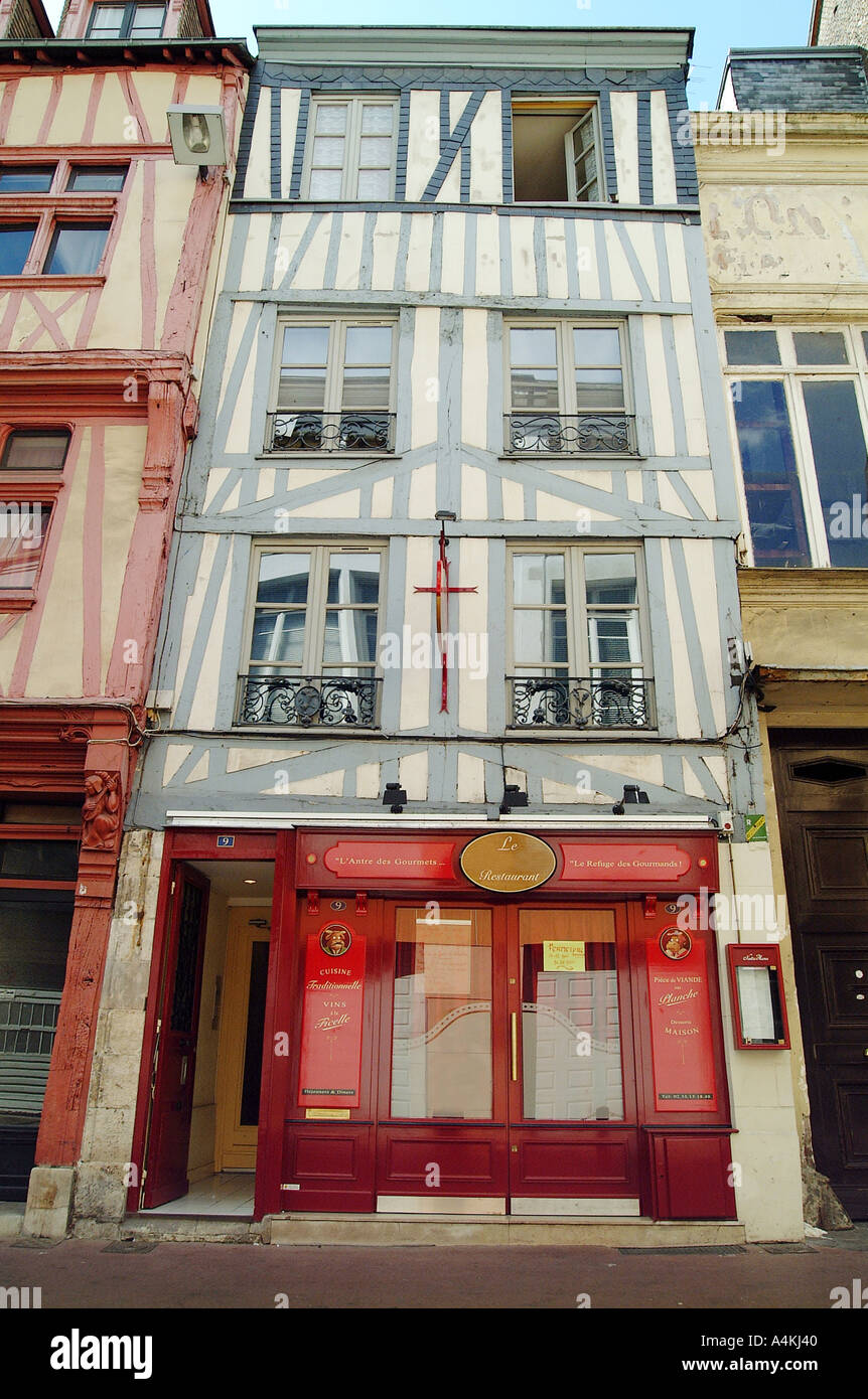 French shop front in Rouen Stock Photo - Alamy