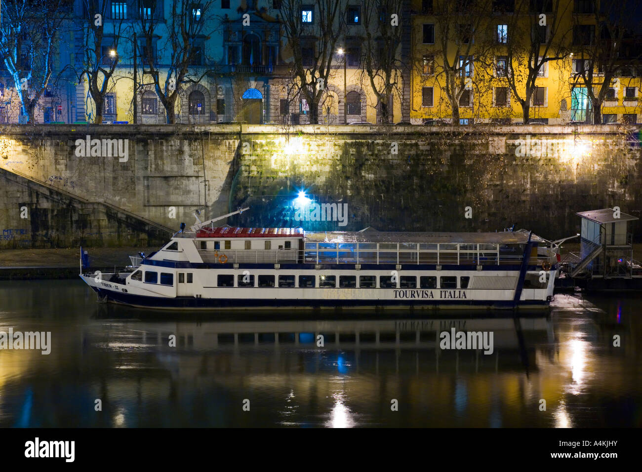 Rome river boat hi-res stock photography and images - Alamy