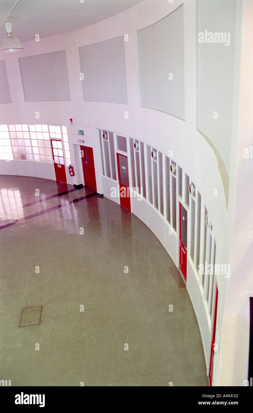 Gatwick Beehive the original 1930 s Crawley Airport terminal seen in ...