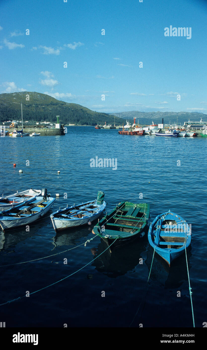 Fishing boats in vigo port hi-res stock photography and images - Alamy
