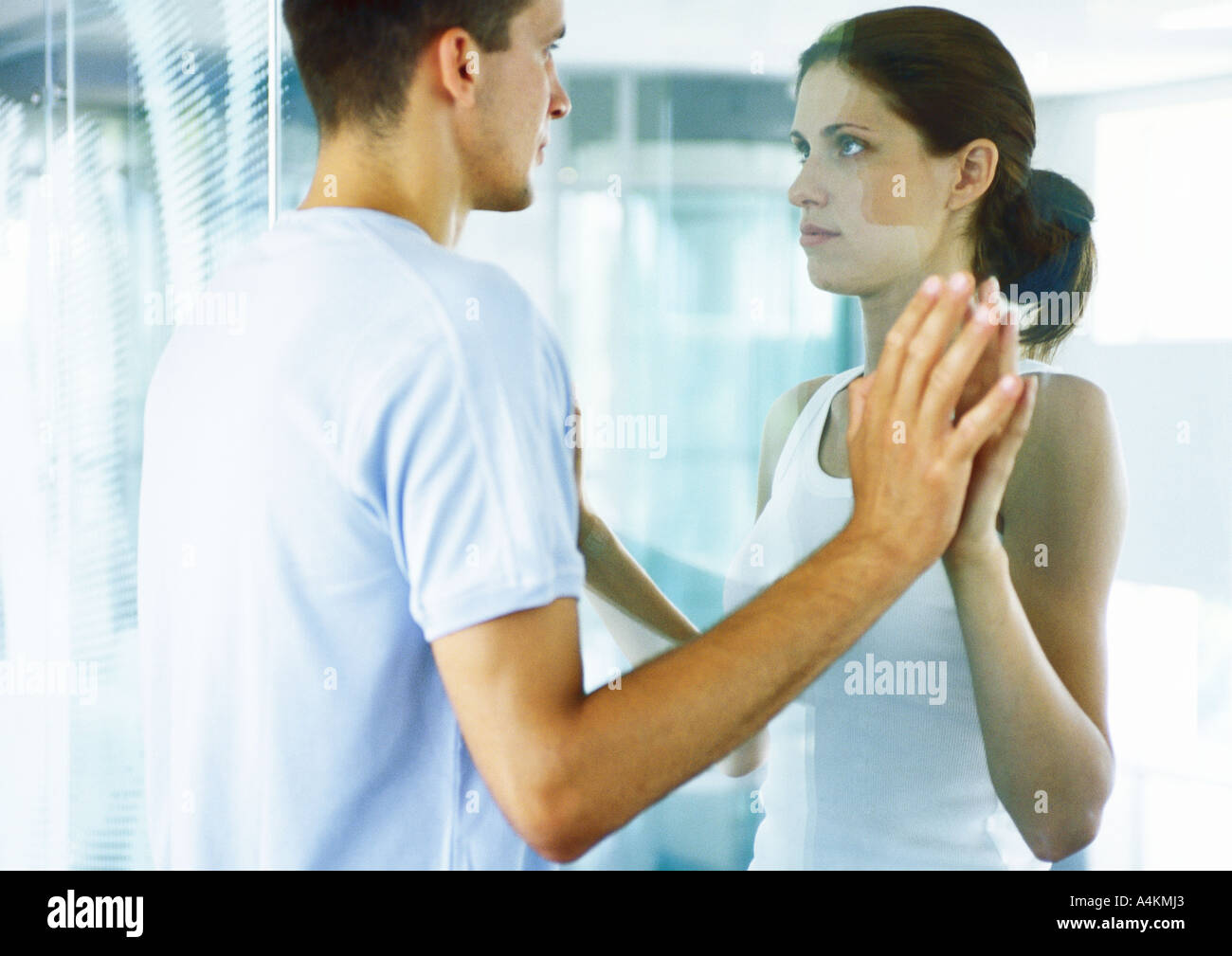 Love struck lovers hi-res stock photography and images - Alamy