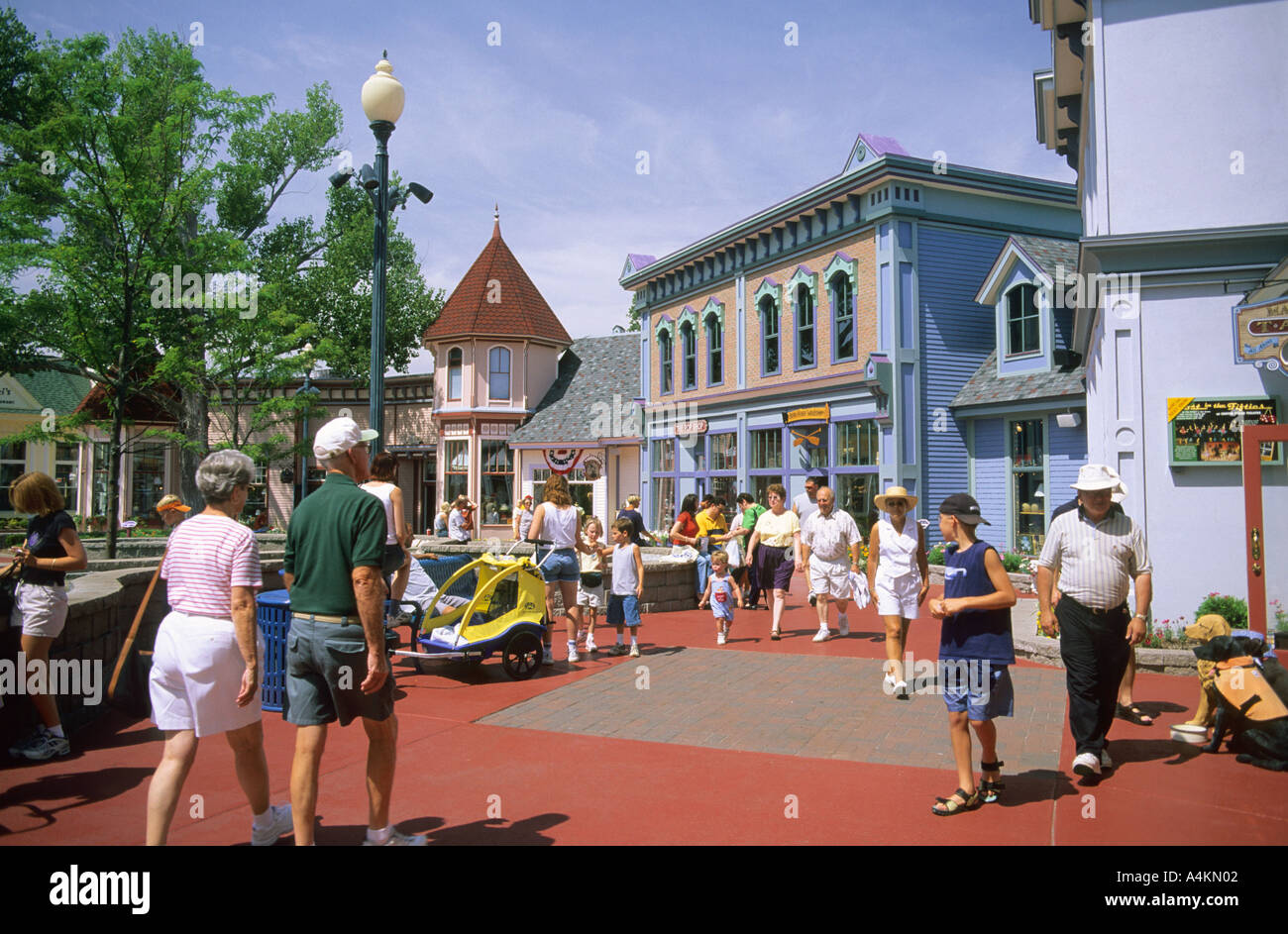 Theme mall hi-res stock photography and images - Alamy