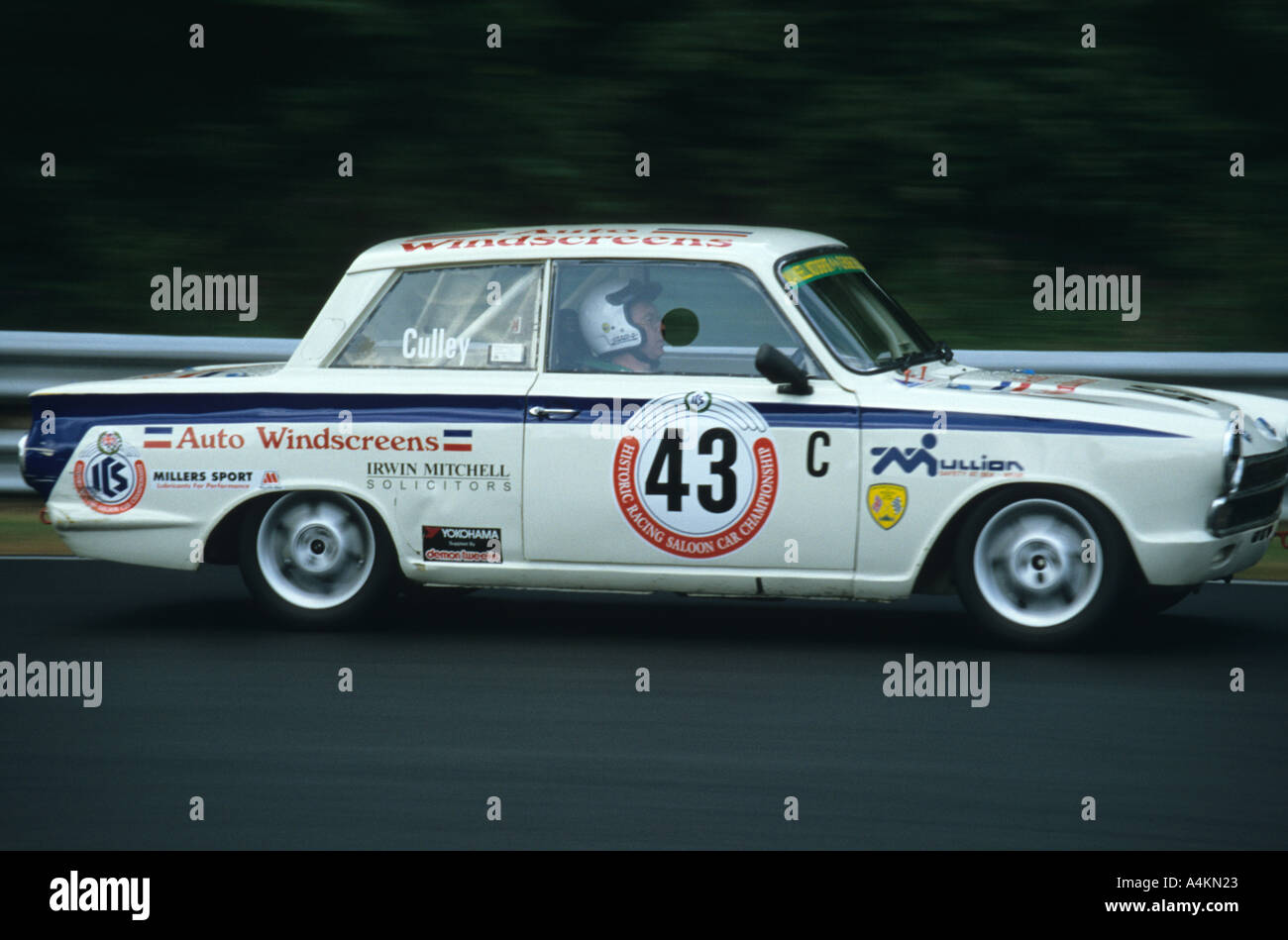 Oulton park racing hi-res stock photography and images - Alamy