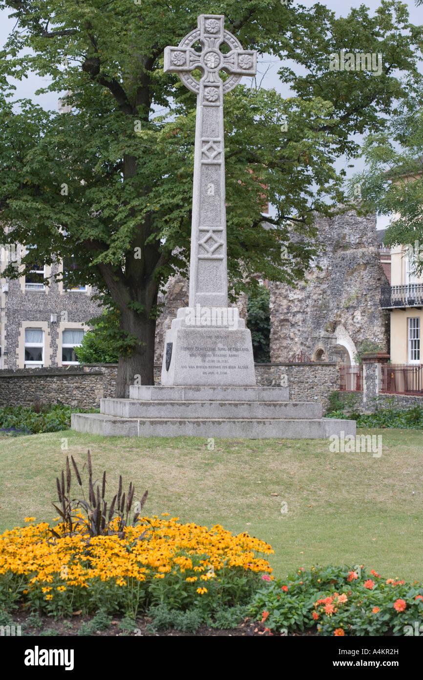 Henry I's modern memorial cross. Forbury Gardens. Reading Berkshire ...