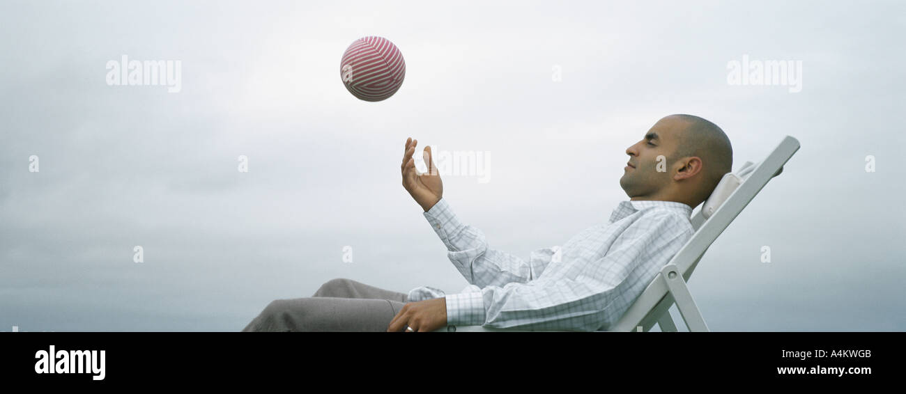 Man slouching hi-res stock photography and images - Alamy