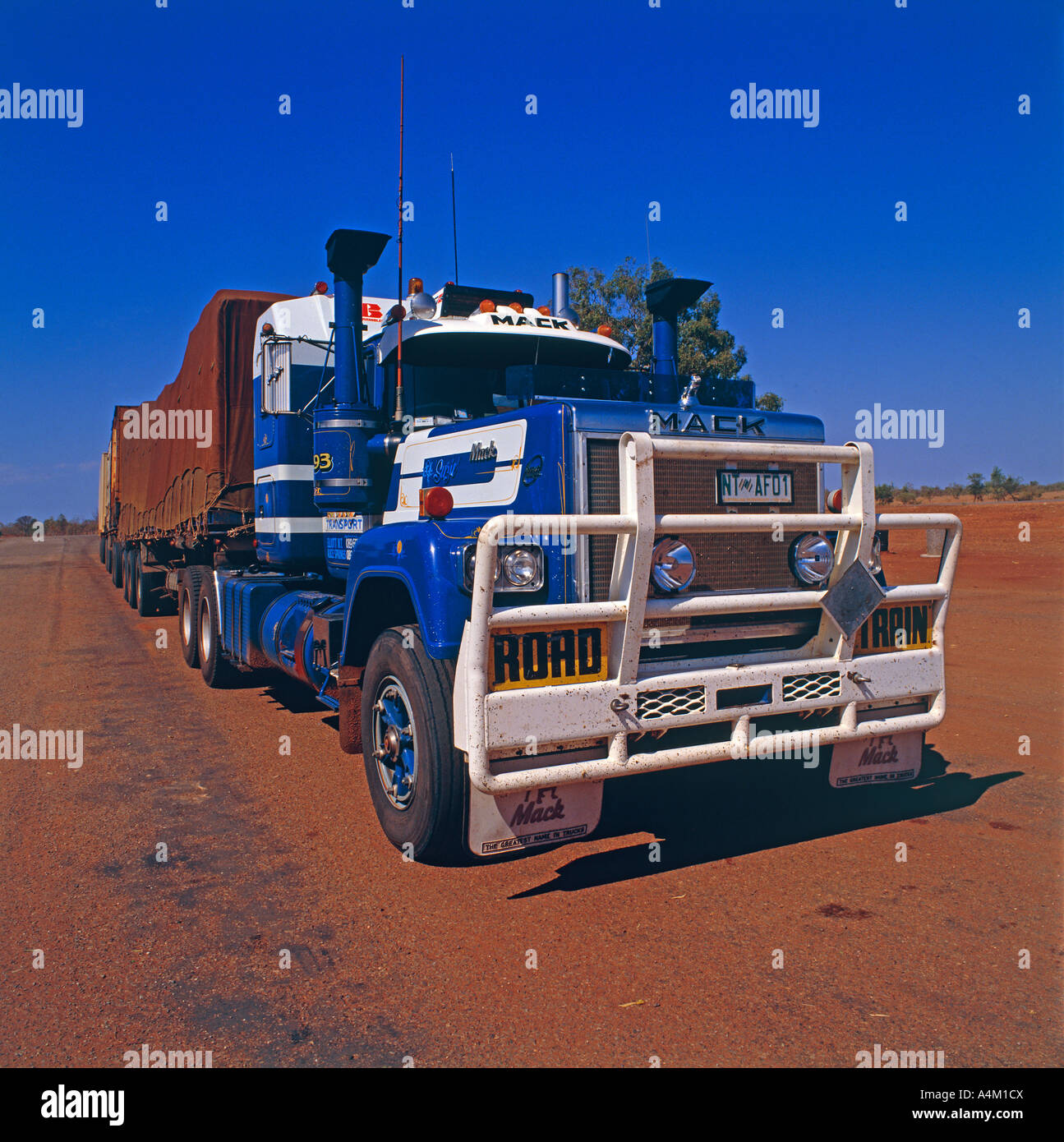 Mack truck road train hi-res stock photography and images - Alamy