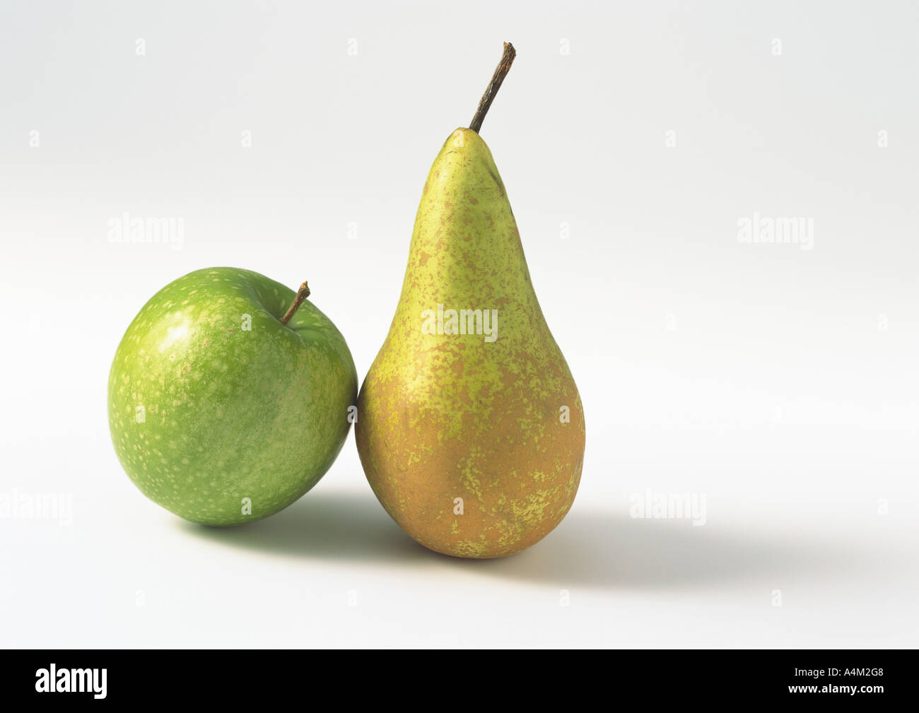 One apple and two pears hi-res stock photography and images - Alamy