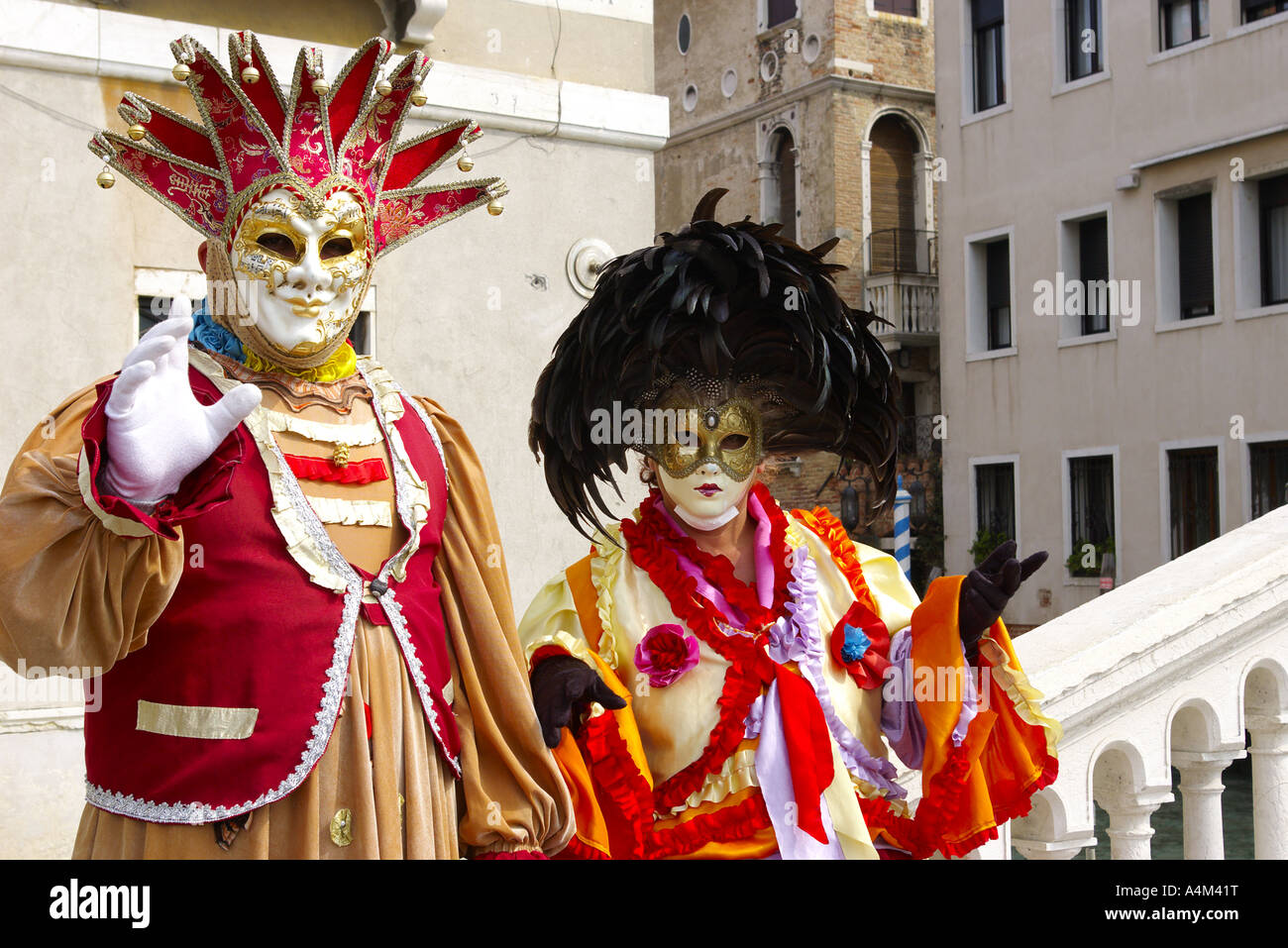 Traditional carnival costumes and masks in Venice Italy Stock Photo - Alamy