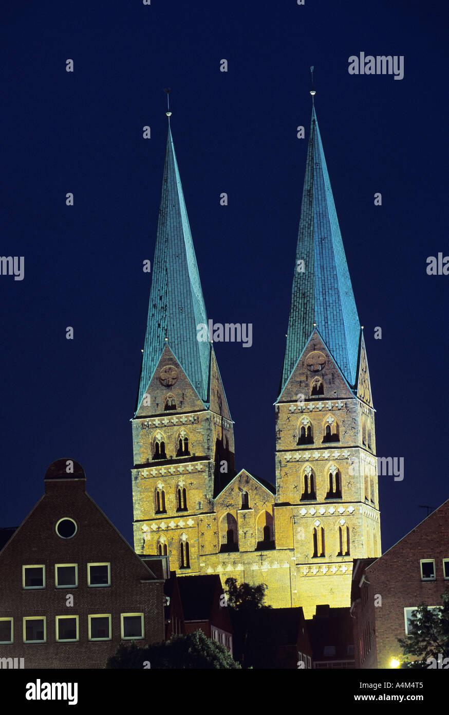 Church with two spires hi-res stock photography and images - Alamy