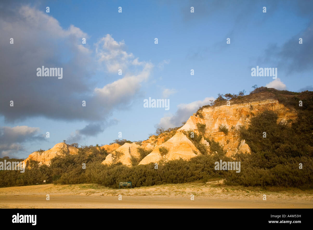 The Pinnacles - Fraser Island, Queensland, AUSTRALIA Stock Photo - Alamy