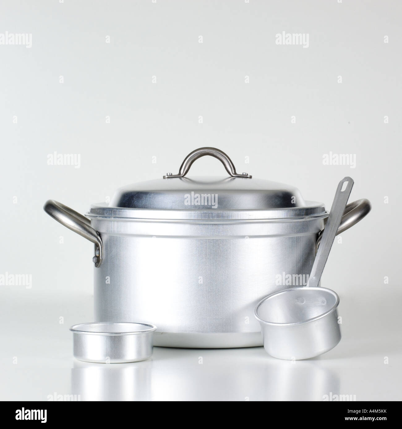 Container for risotto Stock Photo - Alamy