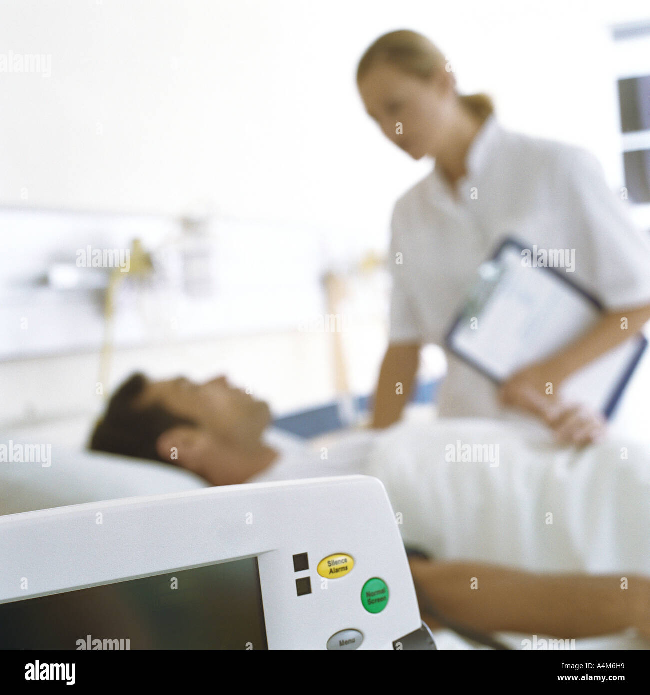 Patient hospital bed silhouette hi-res stock photography and images - Alamy