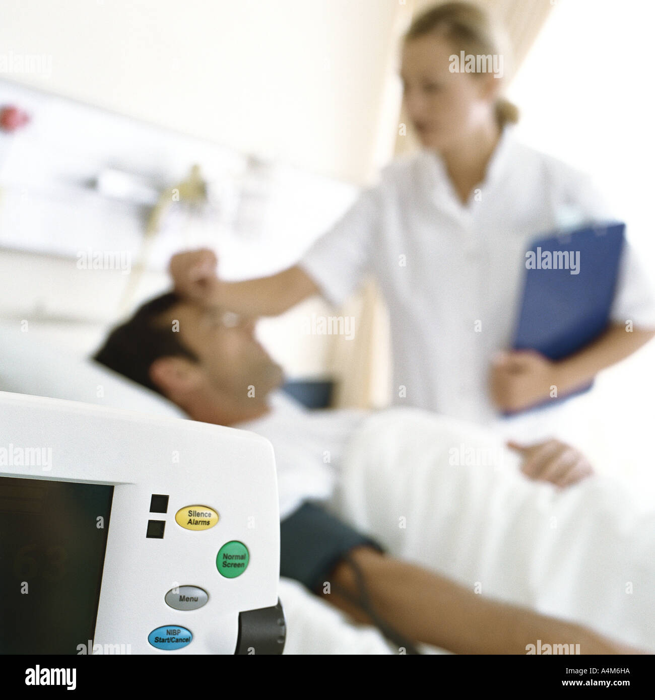 Wards nurse patient blood hi-res stock photography and images - Alamy