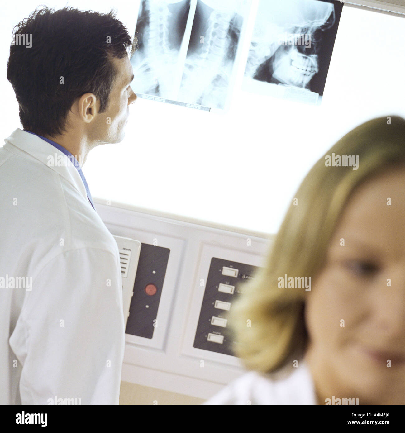 Doctors in x-ray lab Stock Photo - Alamy