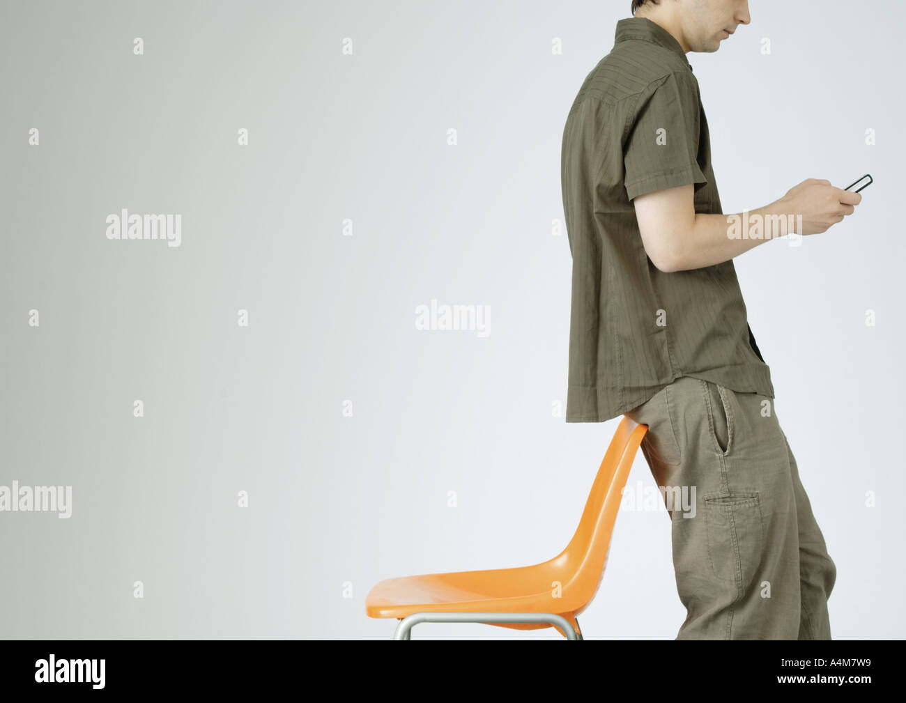 Person talking empty chair hi-res stock photography and images - Alamy