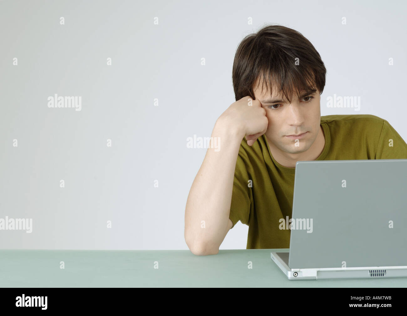 Leaning on elbow hi-res stock photography and images - Alamy