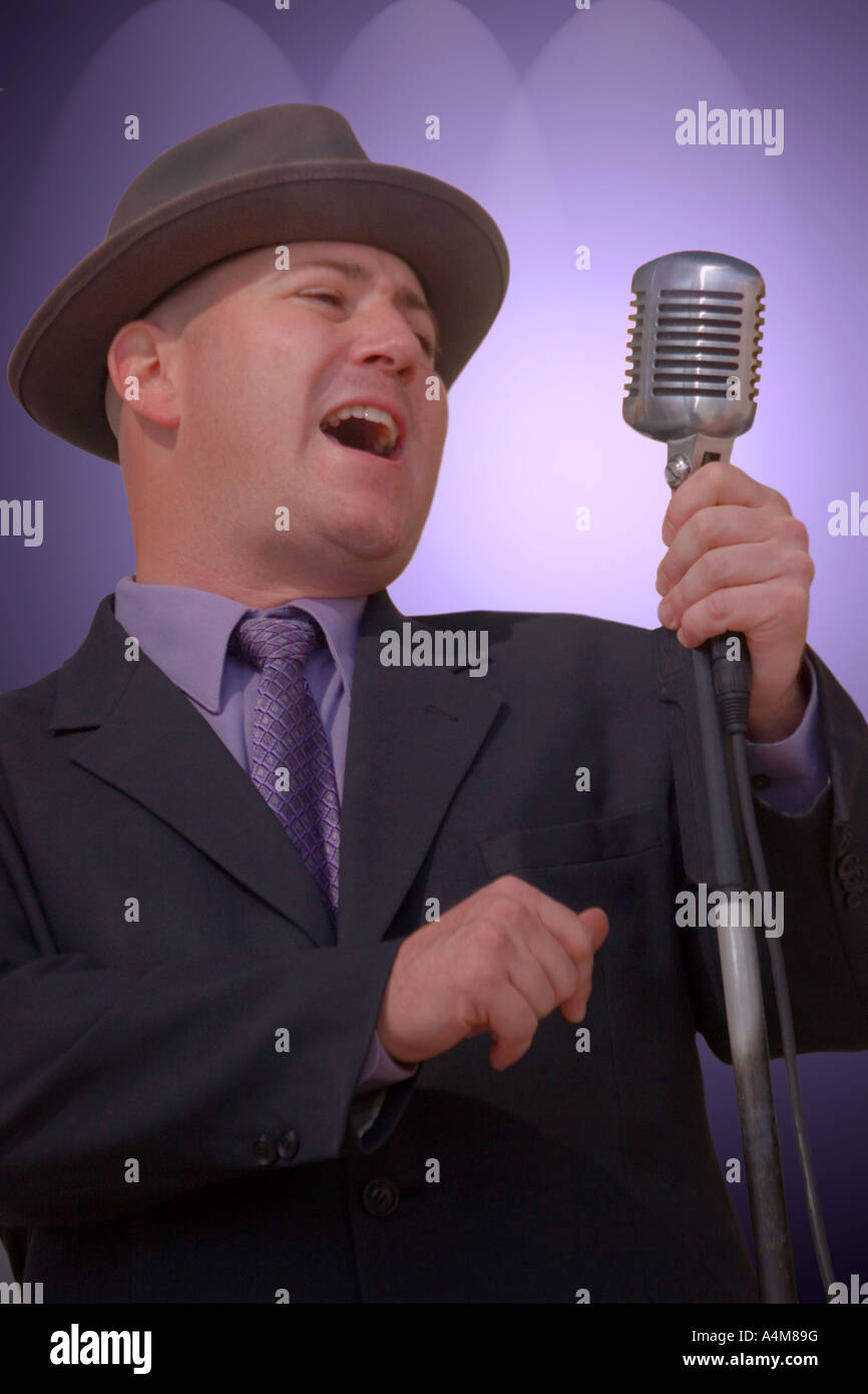 Stock photo of a man singing in a nightclub or jazz bar Stock Photo - Alamy