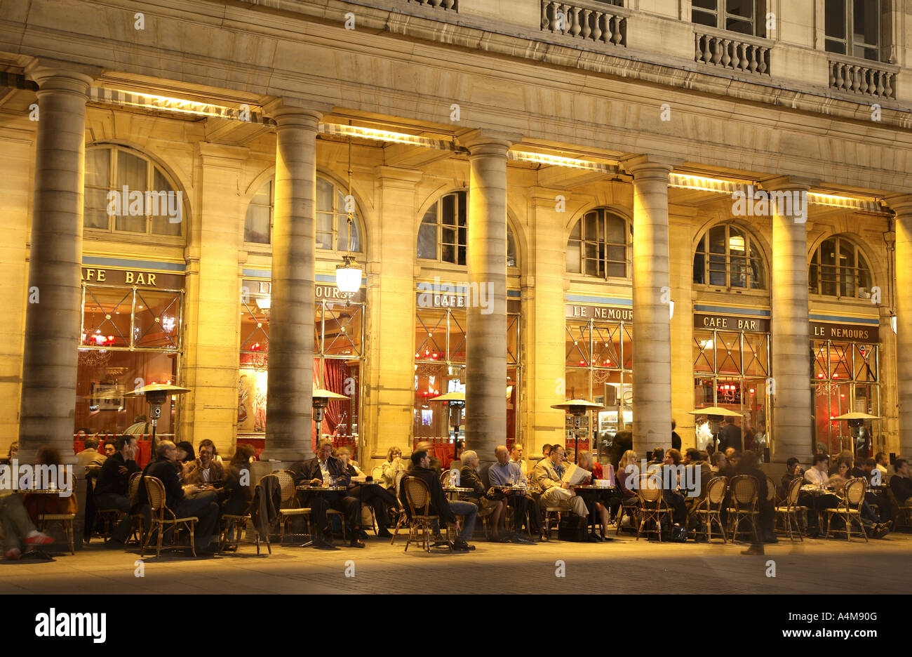 Cafe palais royal hi-res stock photography and images - Alamy