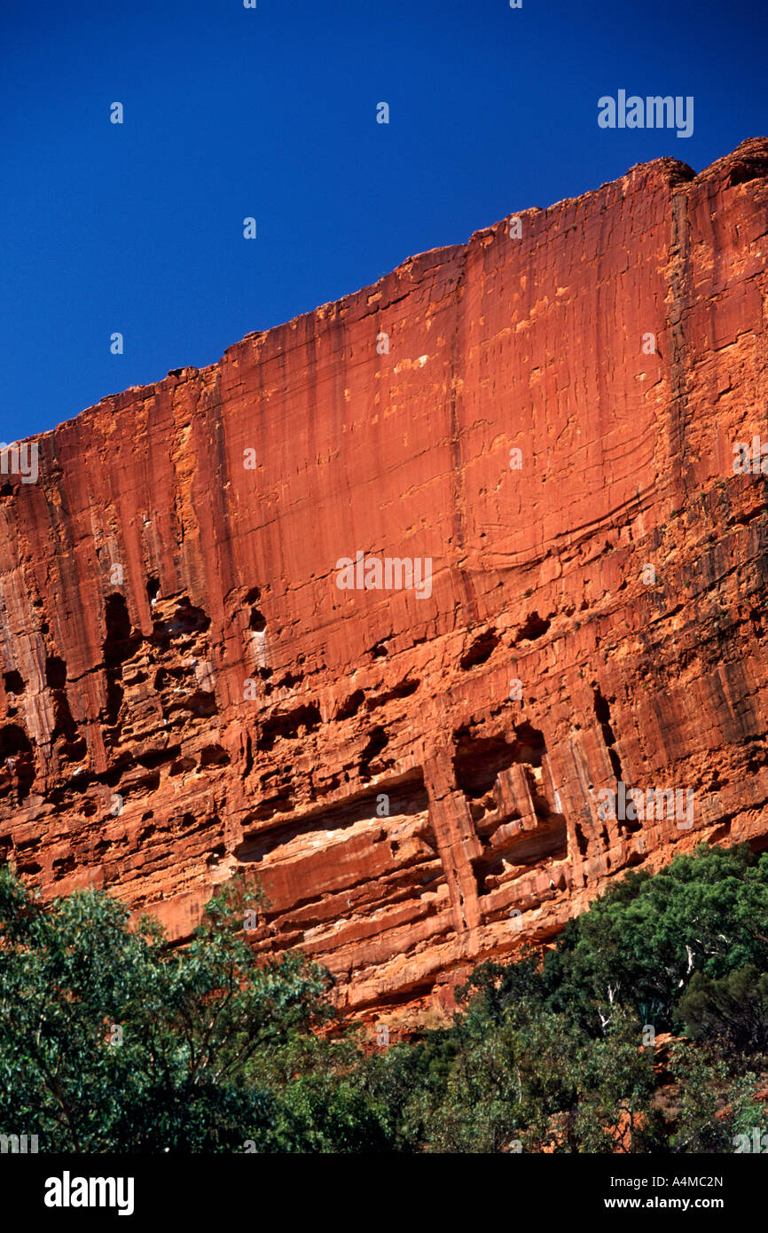 The steep cliff walls of Kings Canyon in Watarrka National Park ...