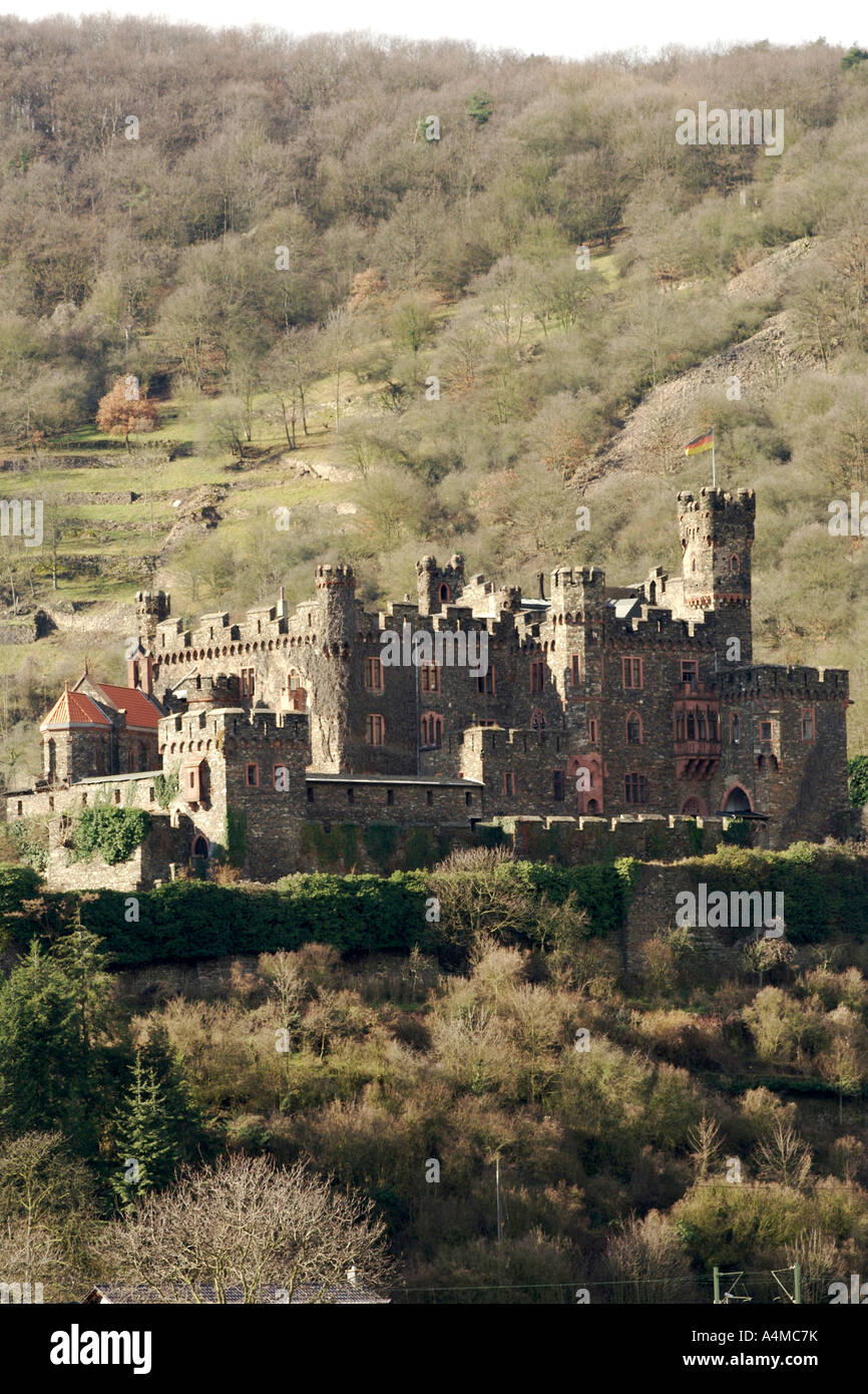 Burg reichenstein castle on bank hi-res stock photography and images ...