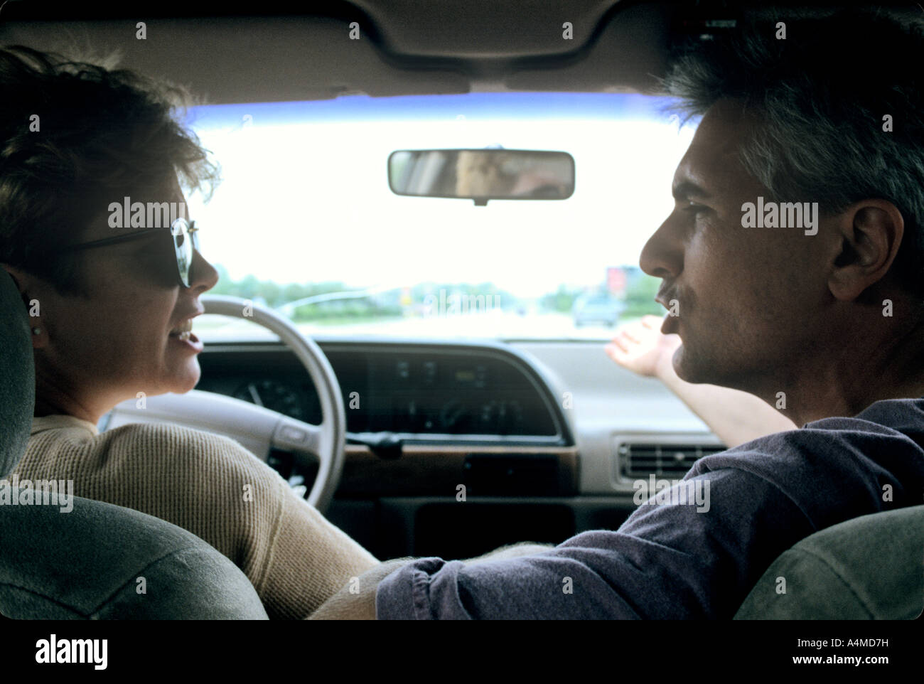 Couple arguing in car hi-res stock photography and images - Alamy