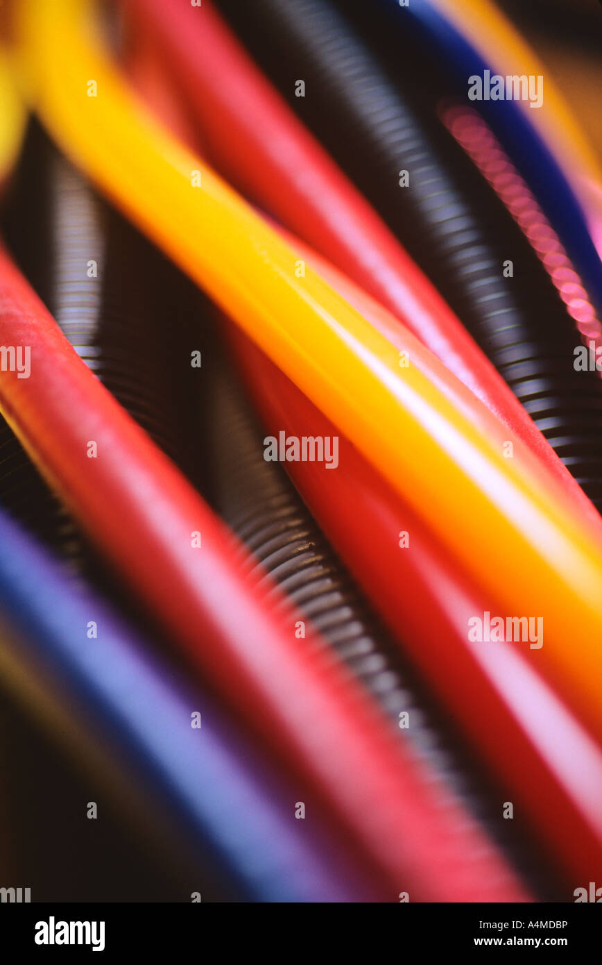 Jumbled wires hi-res stock photography and images - Alamy