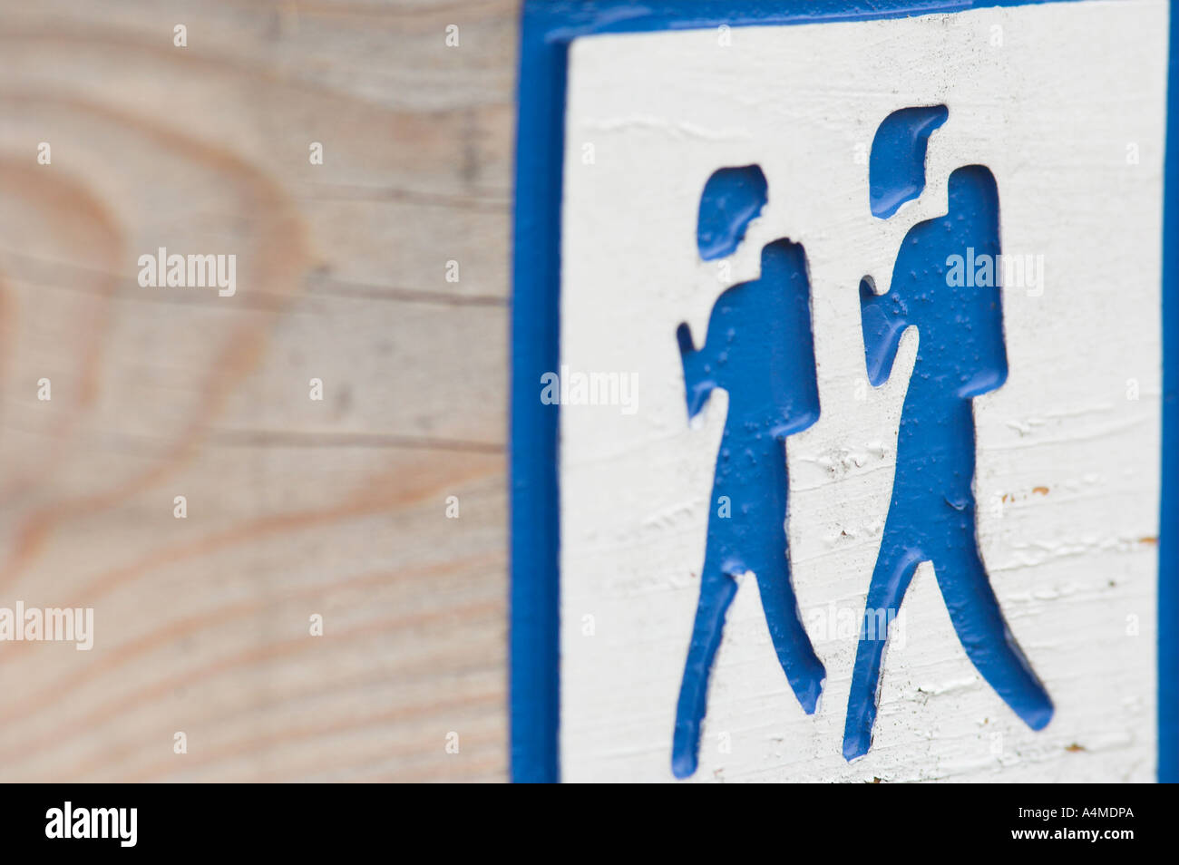 Hiking sign. Sweden Stock Photo - Alamy