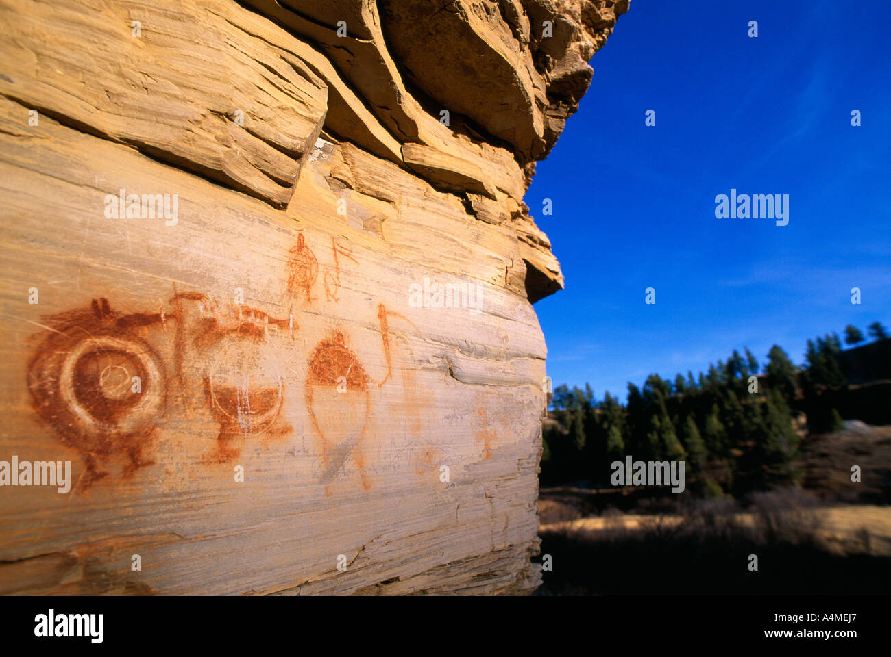 Ancient pictographs rock cave paintings hi-res stock photography and ...