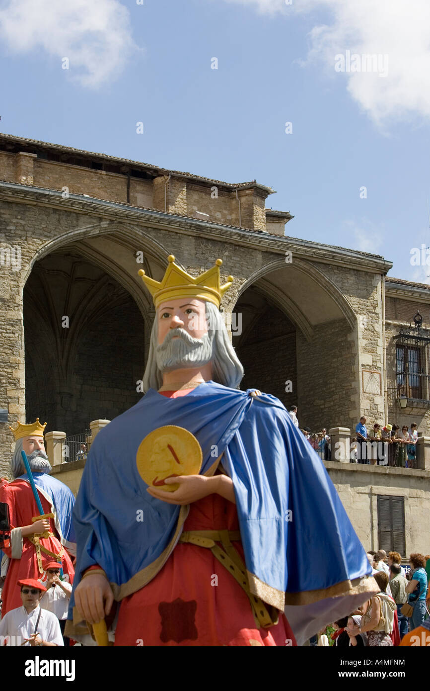 Gigantes (giants) during parade, Vitoria-Gasteiz, Fiesta de la Virgen ...