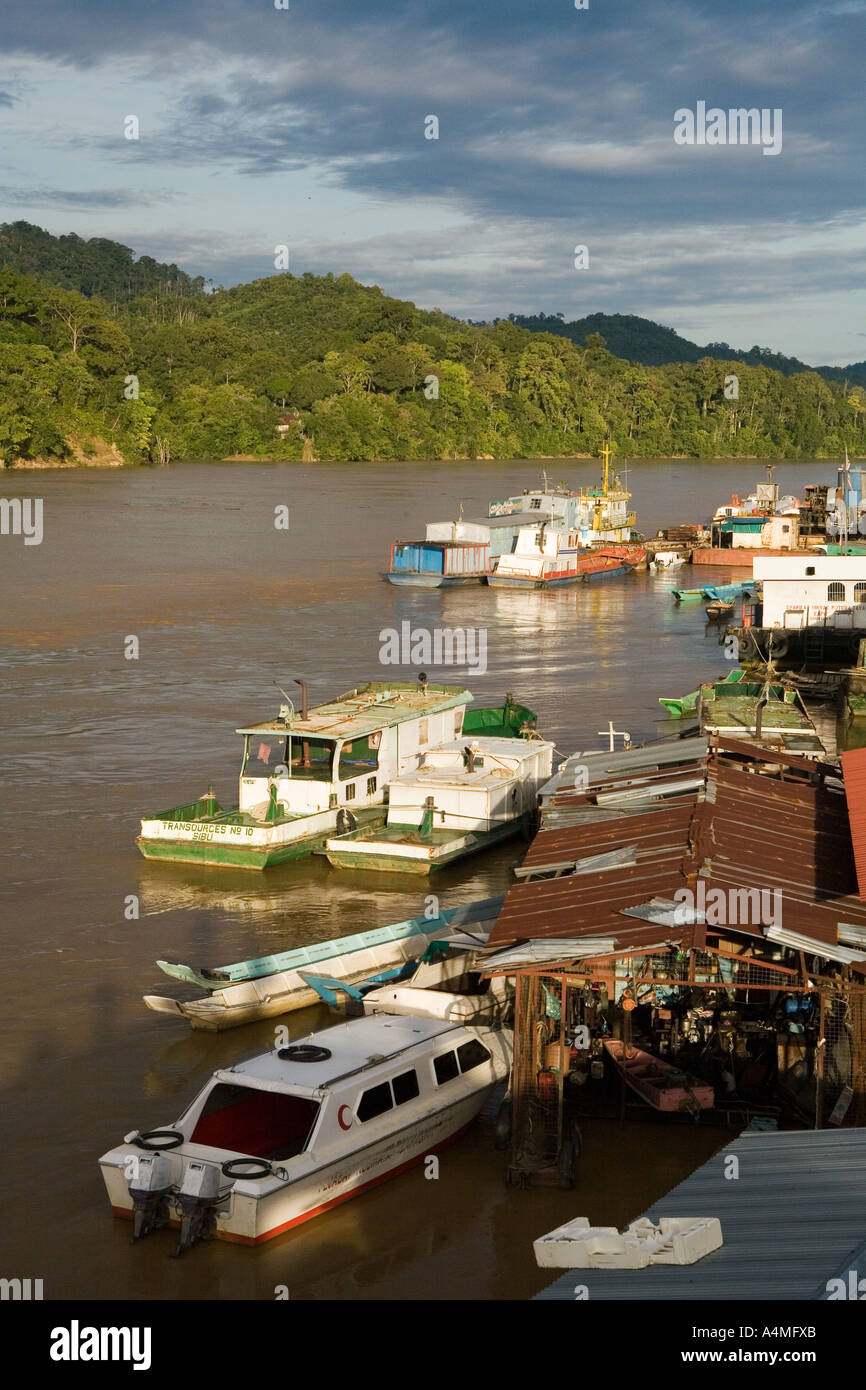 Malaysia Sarawak Kapit boats on the Rejang River Stock Photo - Alamy