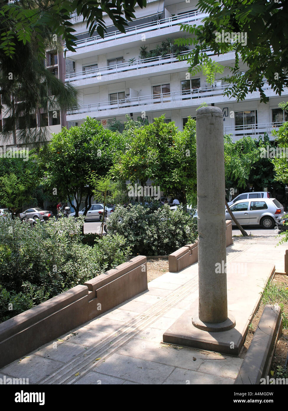 Kolumn on Kolonaki square Athens Stock Photo - Alamy