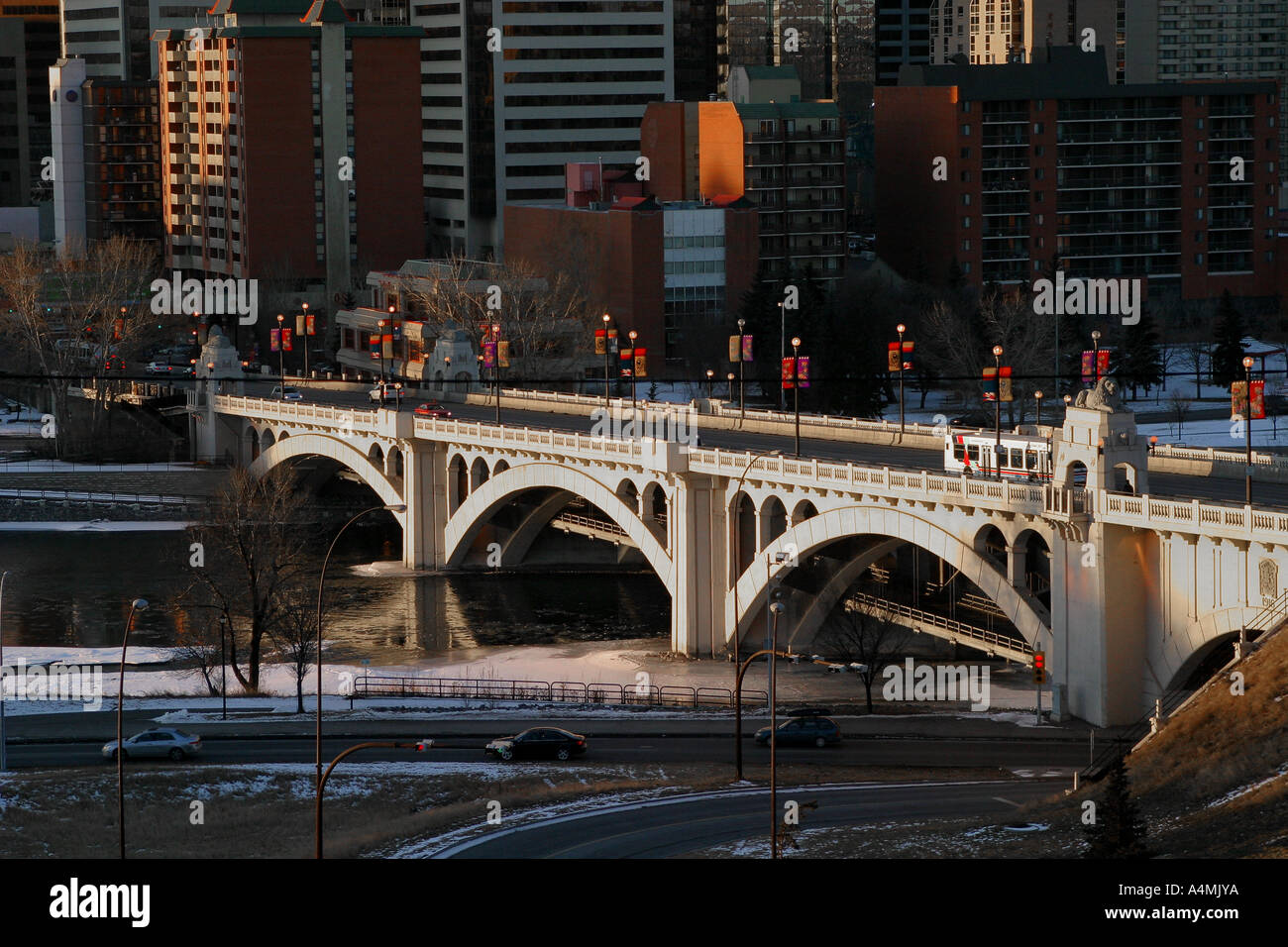 Centre street bridge calgary tower hi-res stock photography and images ...