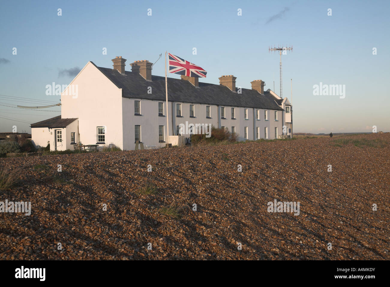 White terrace cottages hi-res stock photography and images - Alamy