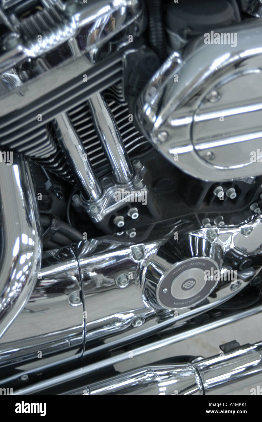 Harley-Davidson motorcycle engine Stock Photo - Alamy