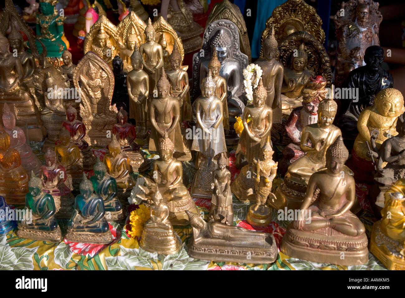 Buddha Stall Chatuchak Market Bangkok Thailand Stock Photo - Alamy