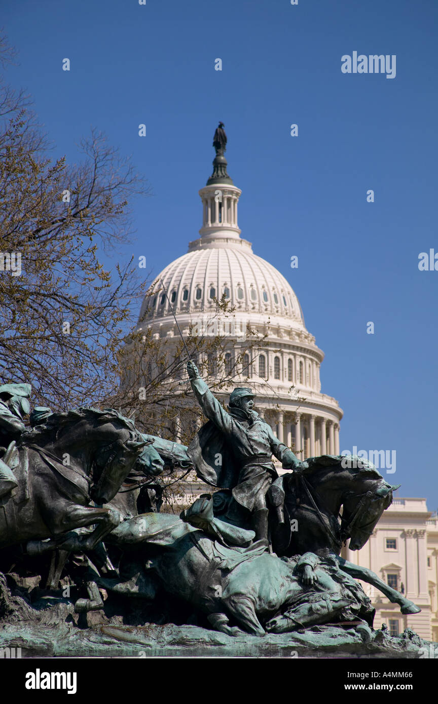 Statue of soldiers on horseback at the Grant Memorial in front of the ...
