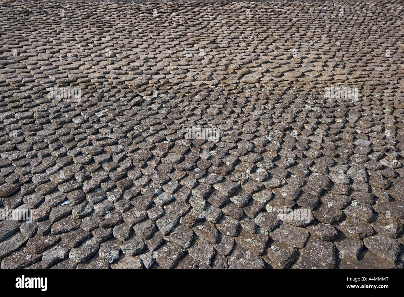 Lauze Stone Roof High Resolution Stock Photography and Images - Alamy