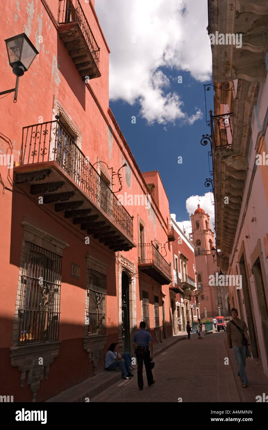 Vieille rue espagnole hi-res stock photography and images - Alamy
