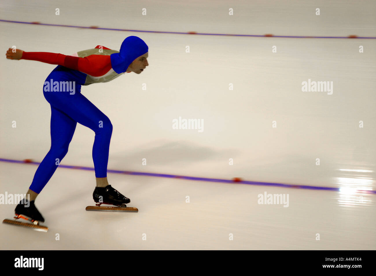 Long track speed skating Stock Photo - Alamy