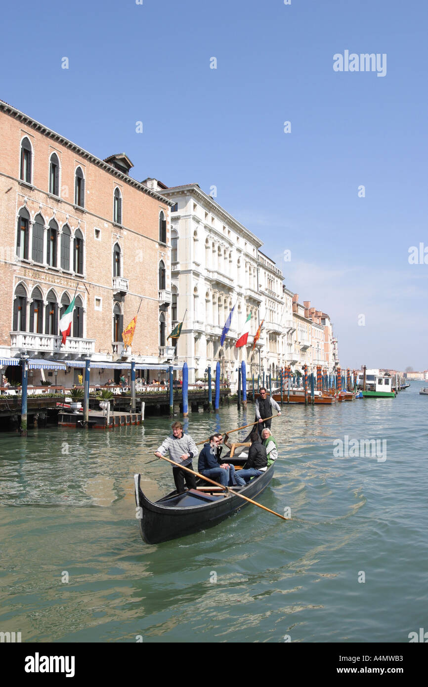 Traghetto on the Grand Canal Venice Italy taken 2005 Stock Photo - Alamy