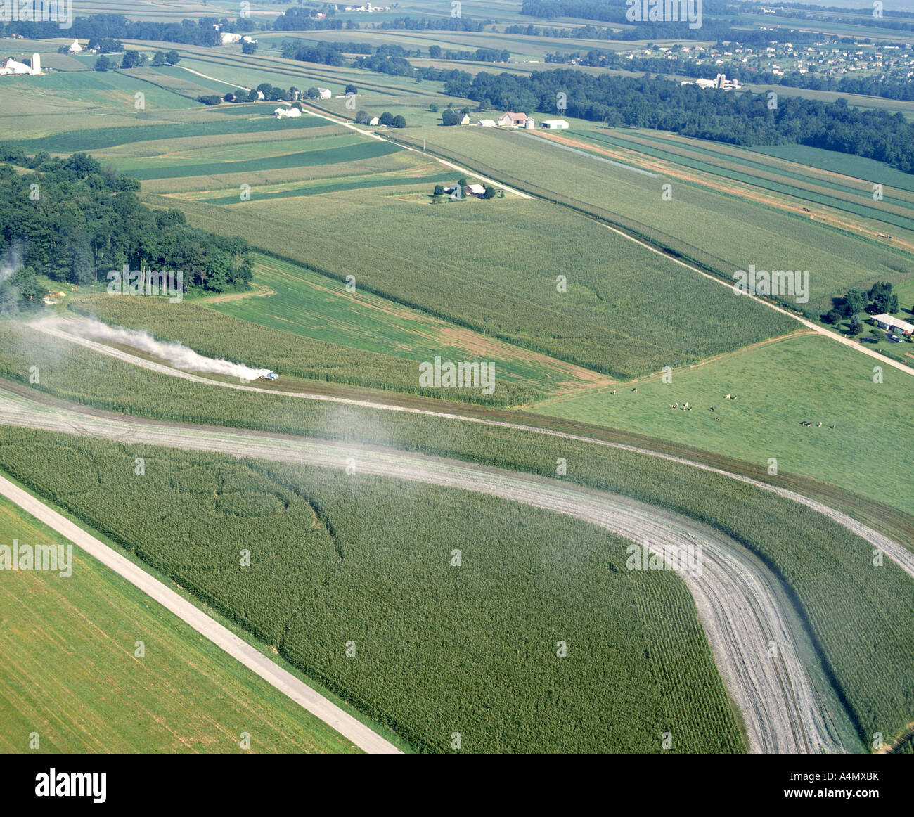 Spreading fertilizer aerial hi-res stock photography and images - Alamy