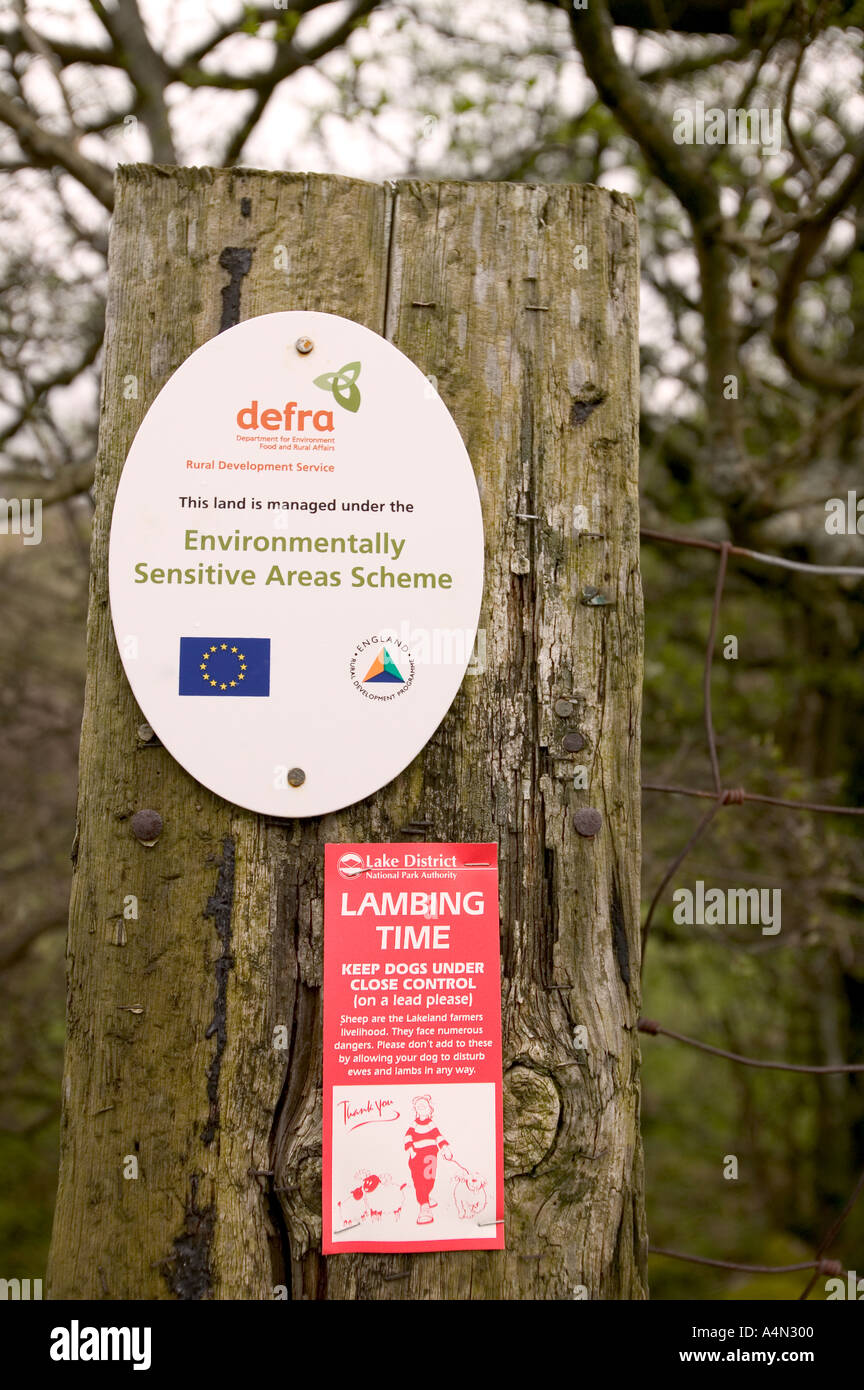 DEFRA sign on farm gate land stewardship Scheme Stock Photo - Alamy