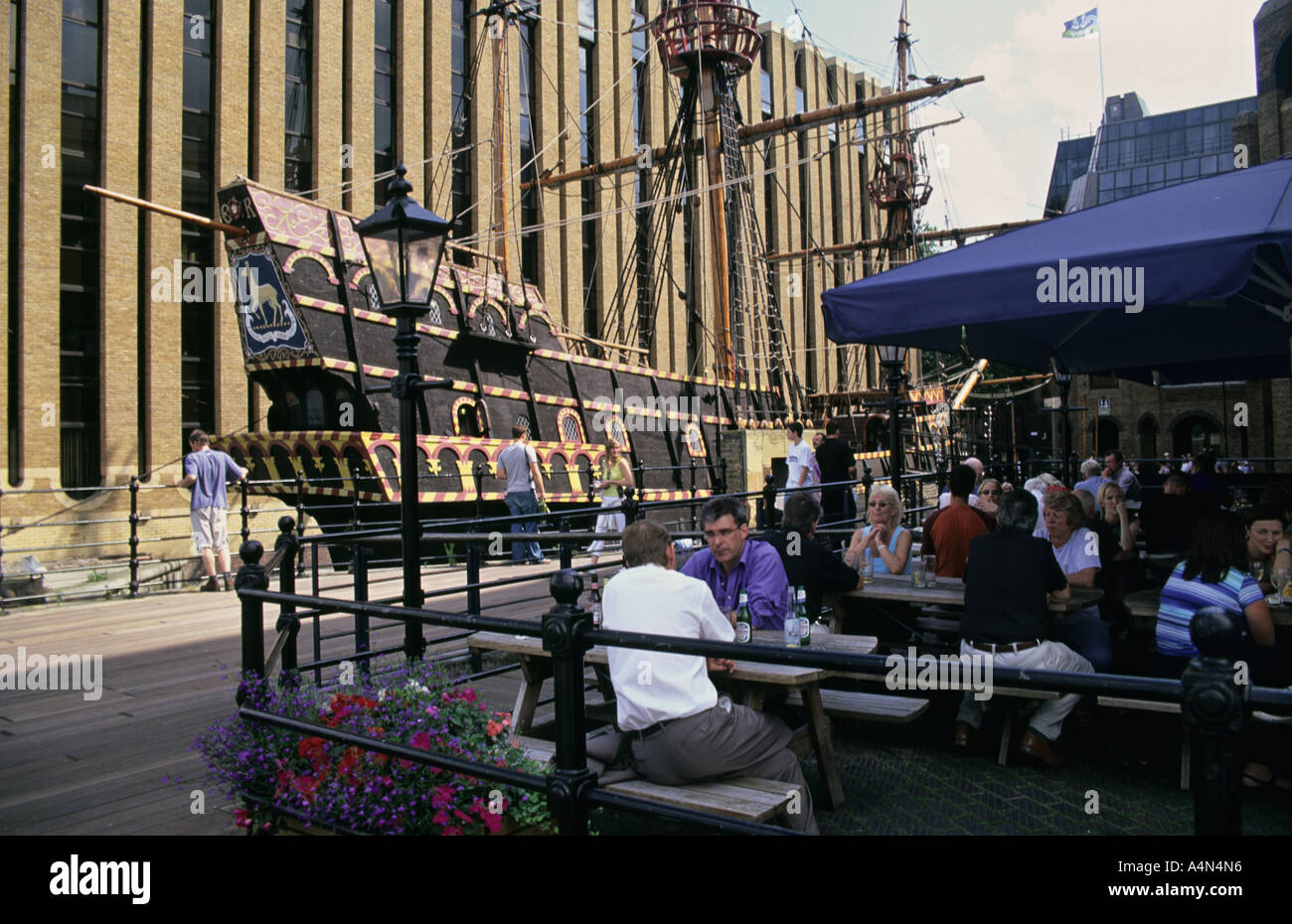United Kingdom, England, London. The Old Thameside Inn besides the ...